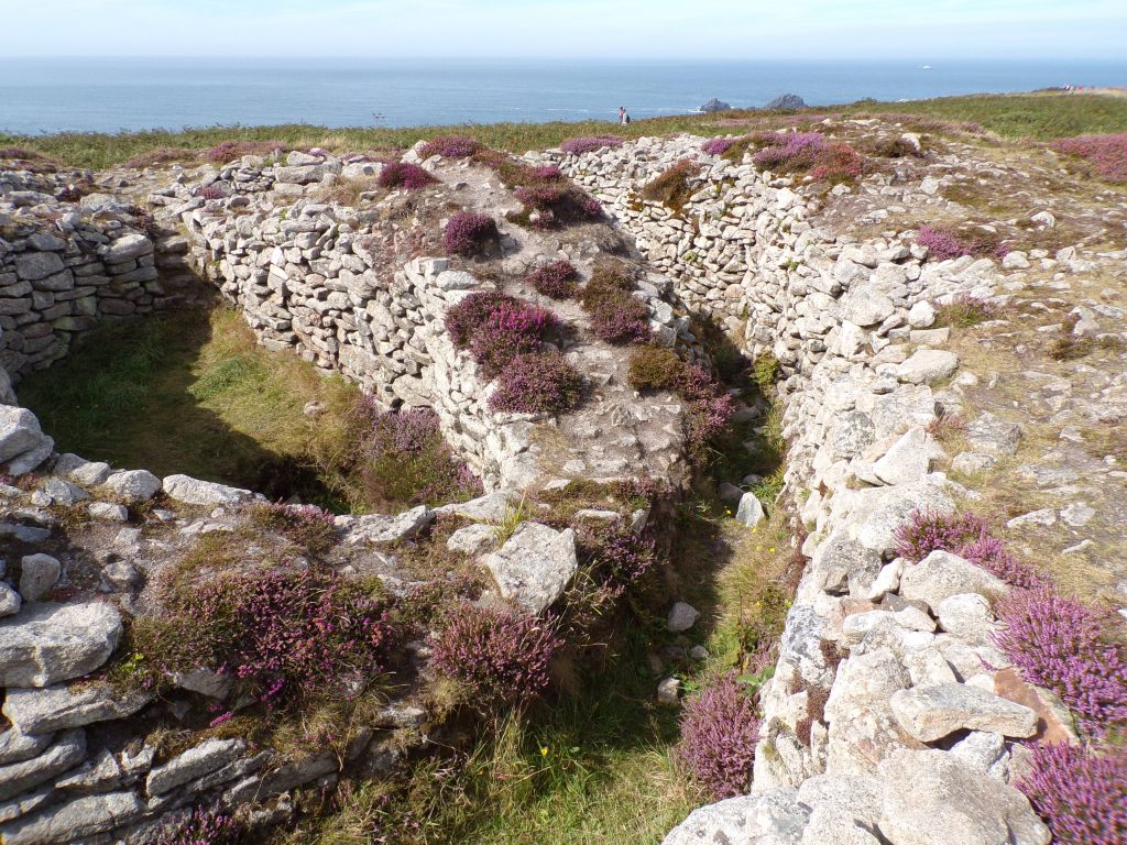 Ballowal Barrow, Cape Cornwall - The Cornish Bird